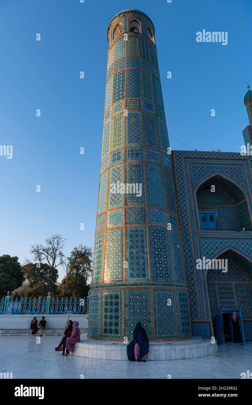 Blue Mosque, Mazar-E-Sharif, Afghanistan Stock Photo - Alamy