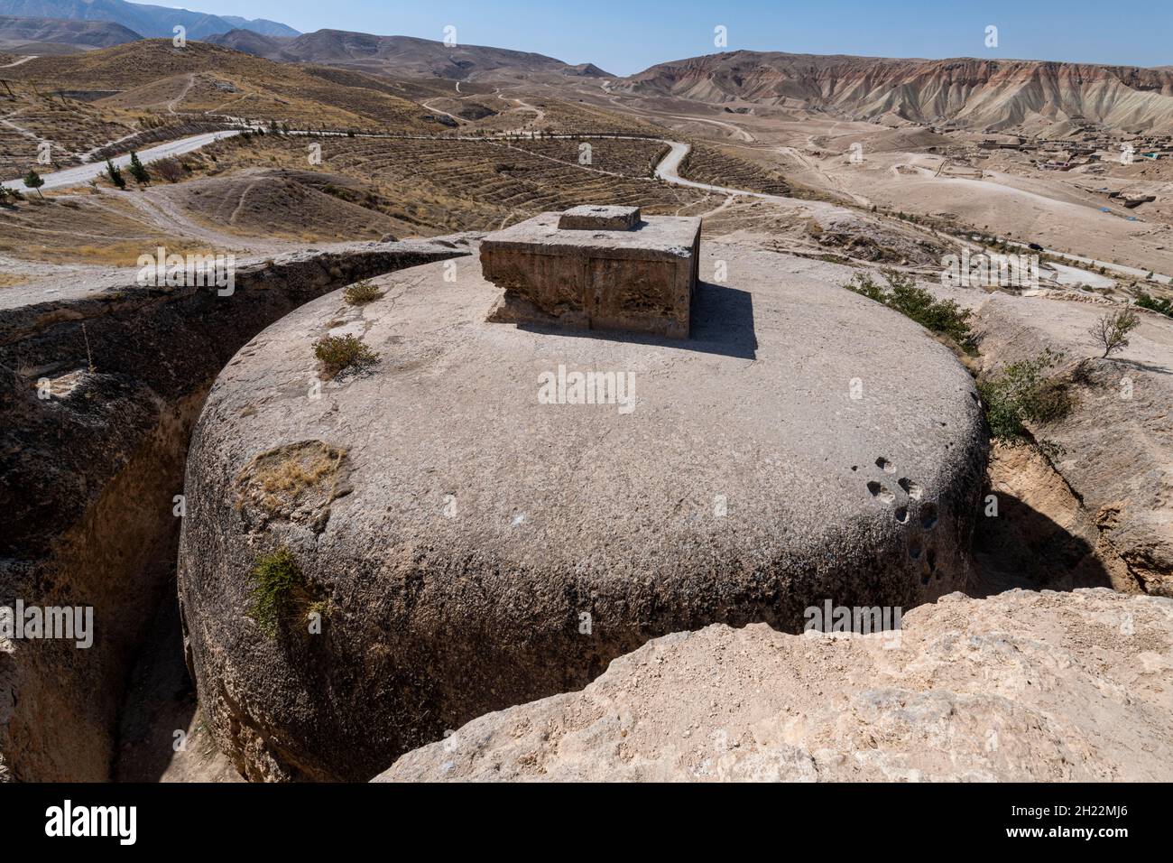 Stupa of Takht-e Rostam, Afghanistan Stock Photo - Alamy
