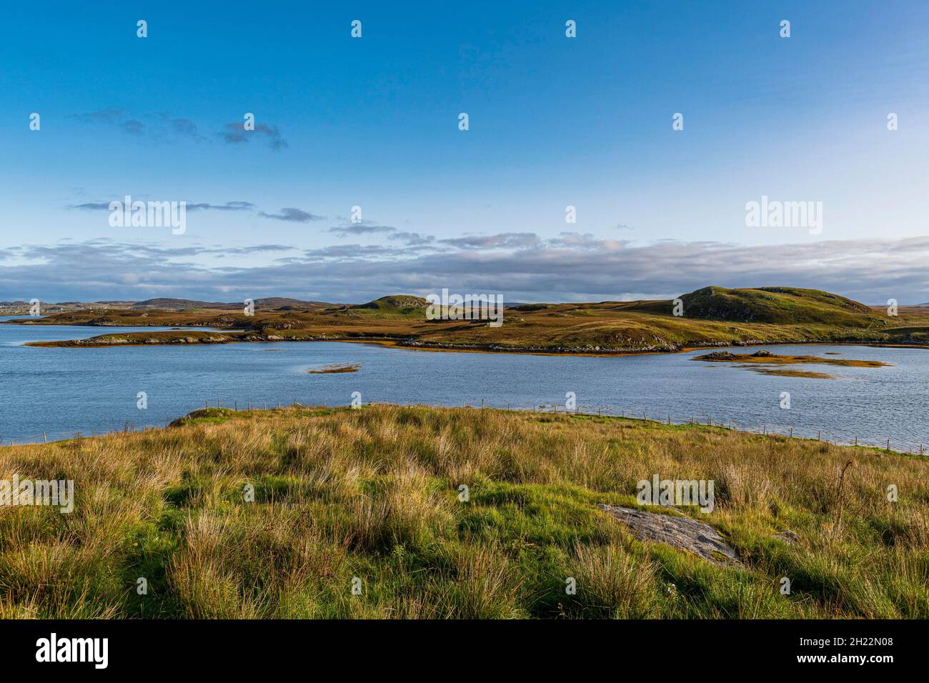 Isle of lewis loch hi-res stock photography and images - Alamy