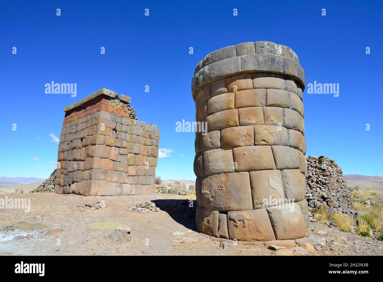 Peru chullpas cutimbo puno hi-res stock photography and images - Alamy