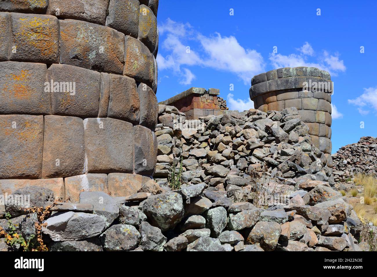 Peru chullpas cutimbo puno hi-res stock photography and images - Alamy
