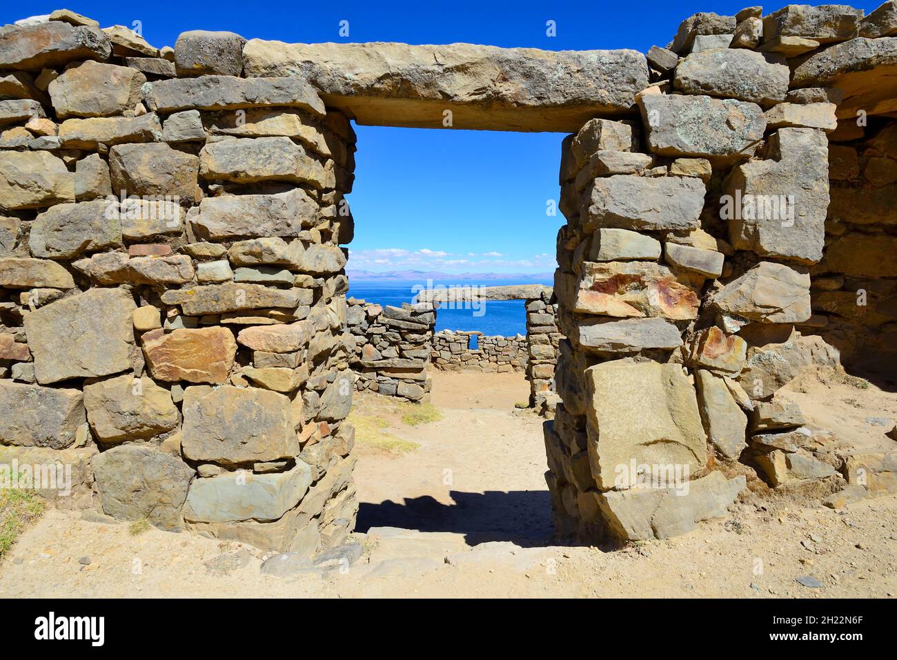 Ruins of the Chincana Labyrinth, Inca cult site, Isla del Sol, Lake ...