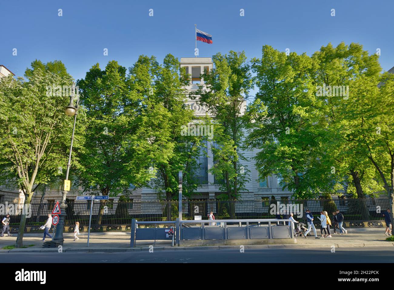 Russia russian embassy hi-res stock photography and images - Alamy