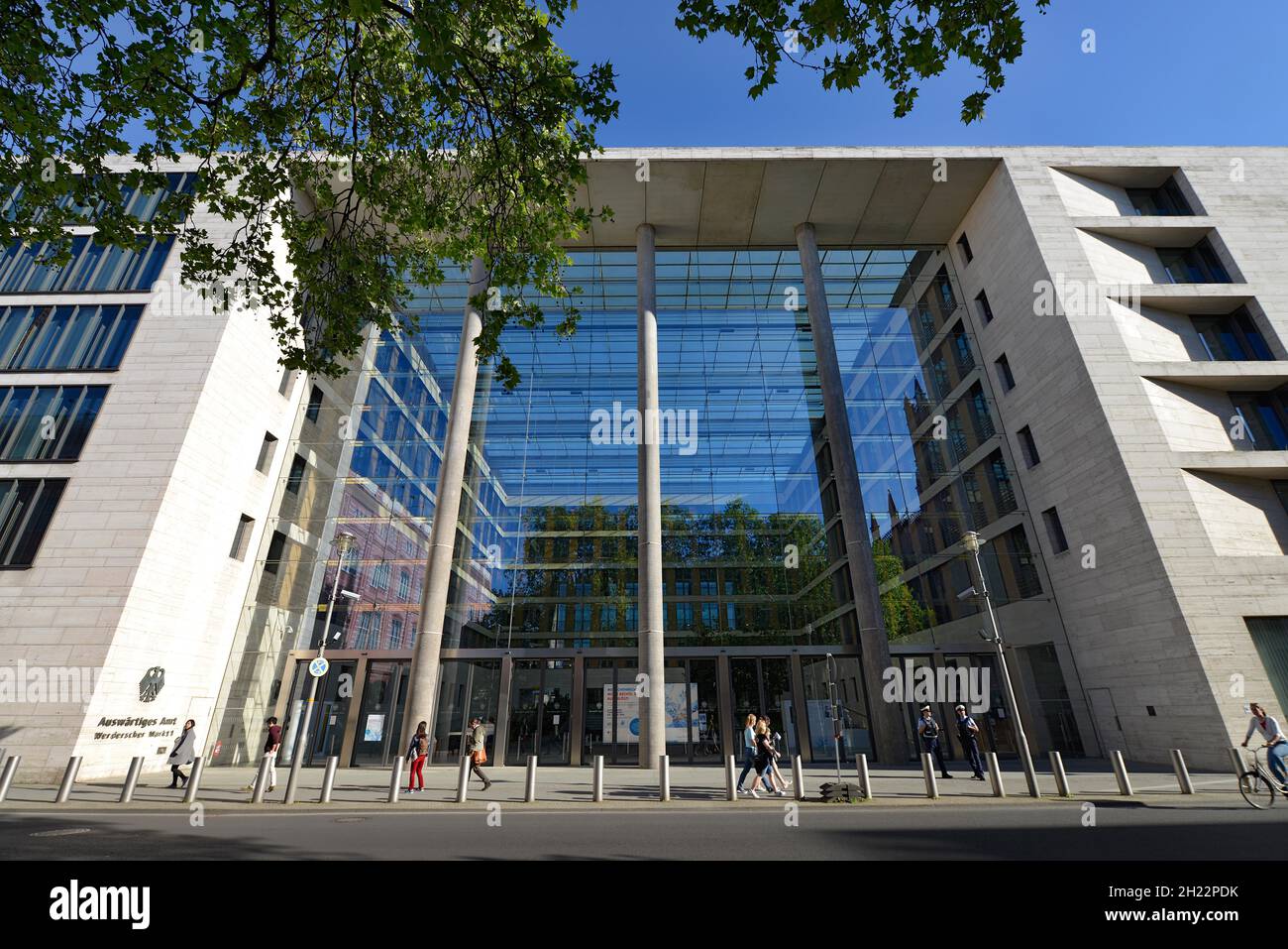 Auswaertiges amt foreign ministry hi-res stock photography and images ...