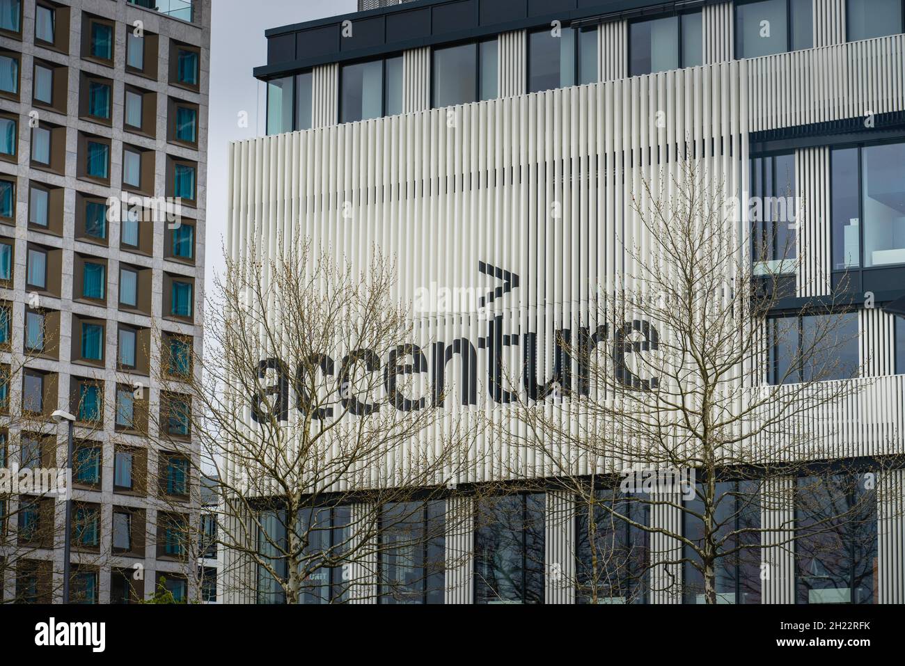 Accenture, Anni-Albers-Strasse, Schwabing, Munich, Bavaria, Germany ...