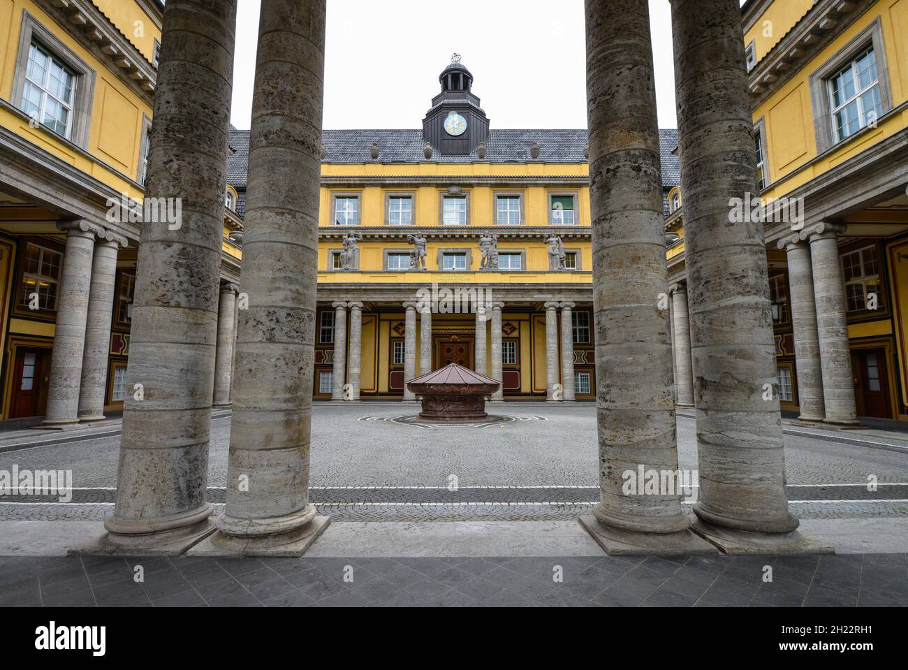 Koeniginstrasse hi-res stock photography and images - Alamy