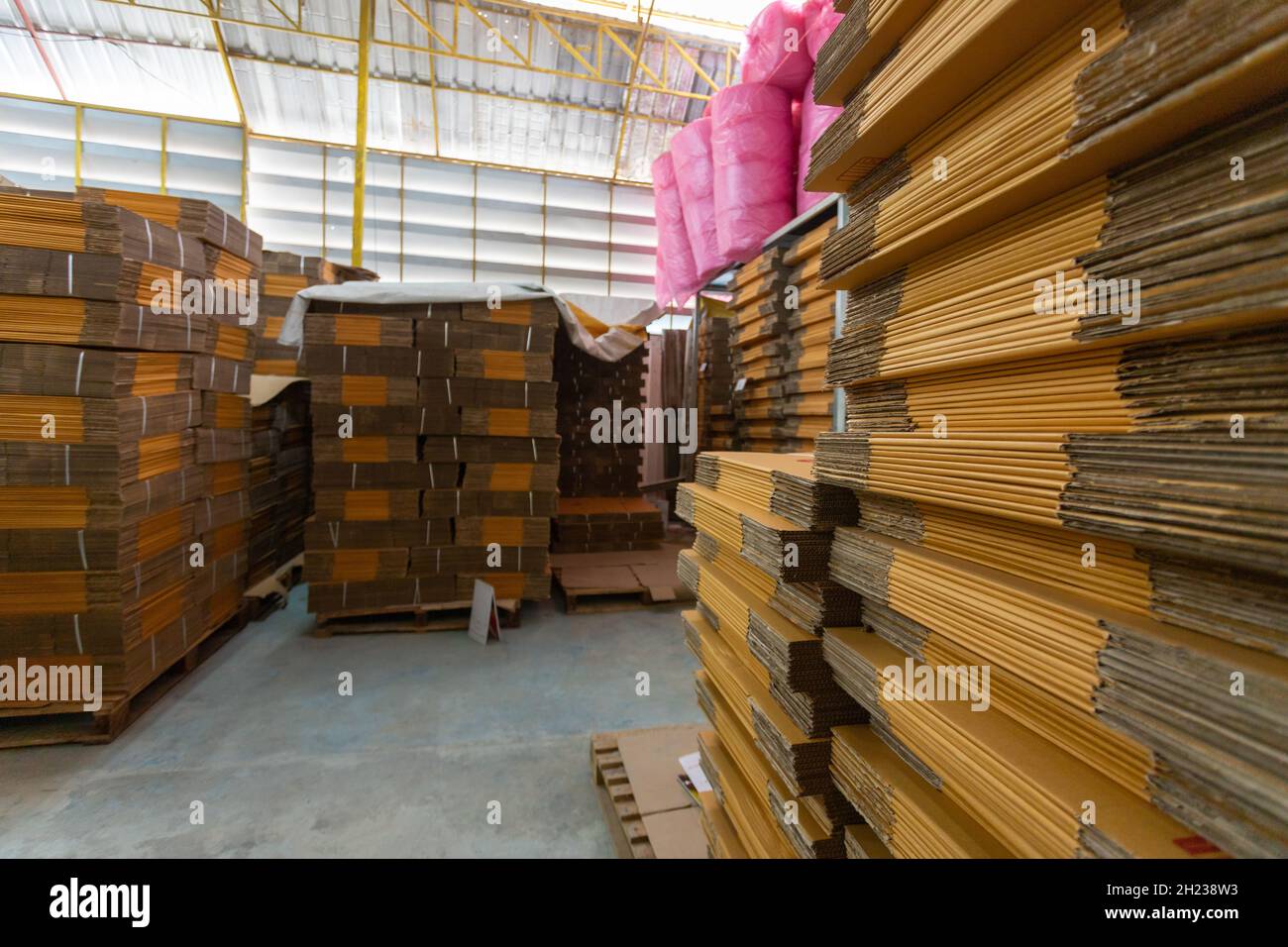 Select focus of Row of brown boxes, rack stack arrangement of cardboard ...