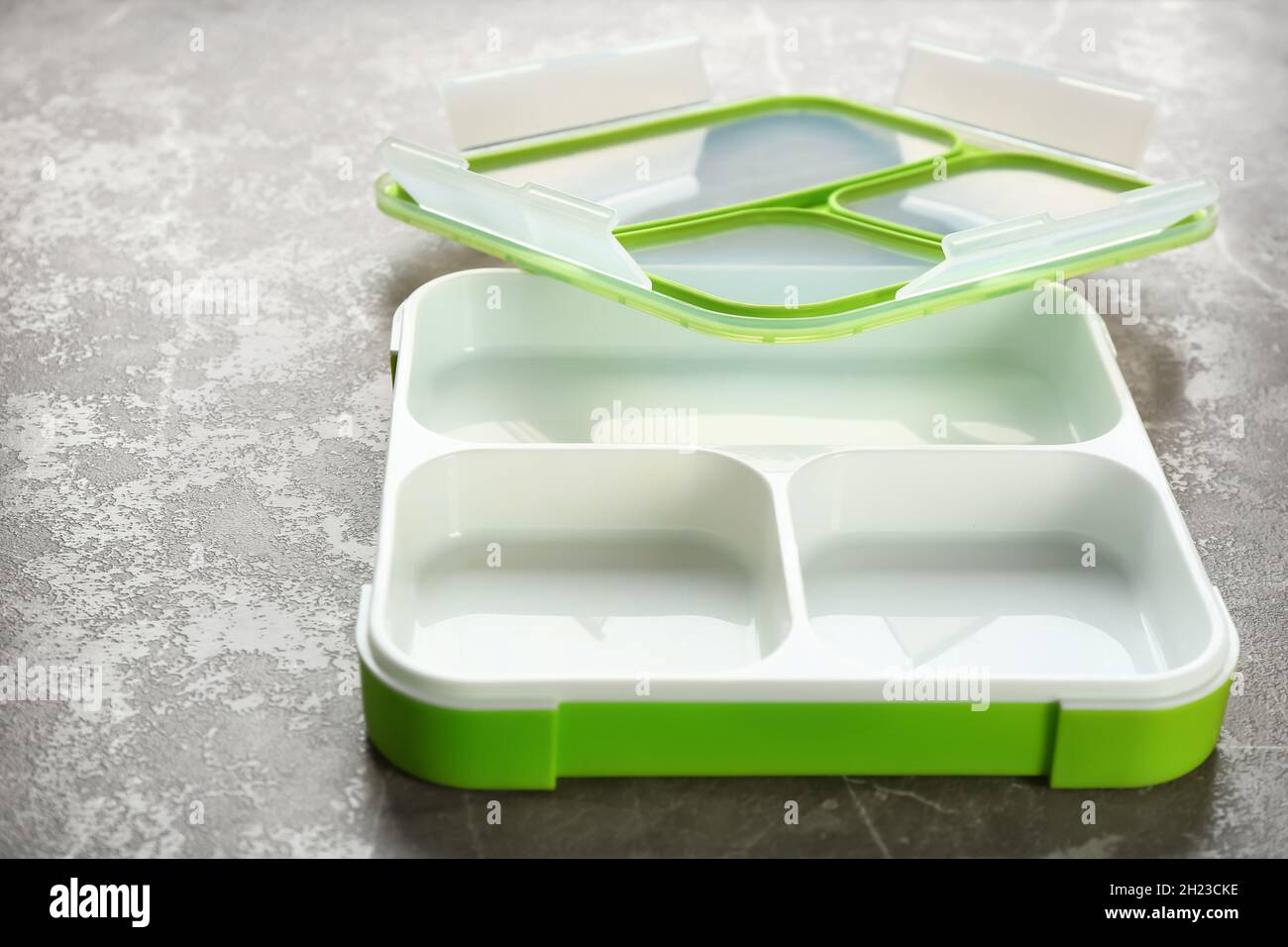 Empty lunch box on table Stock Photo - Alamy