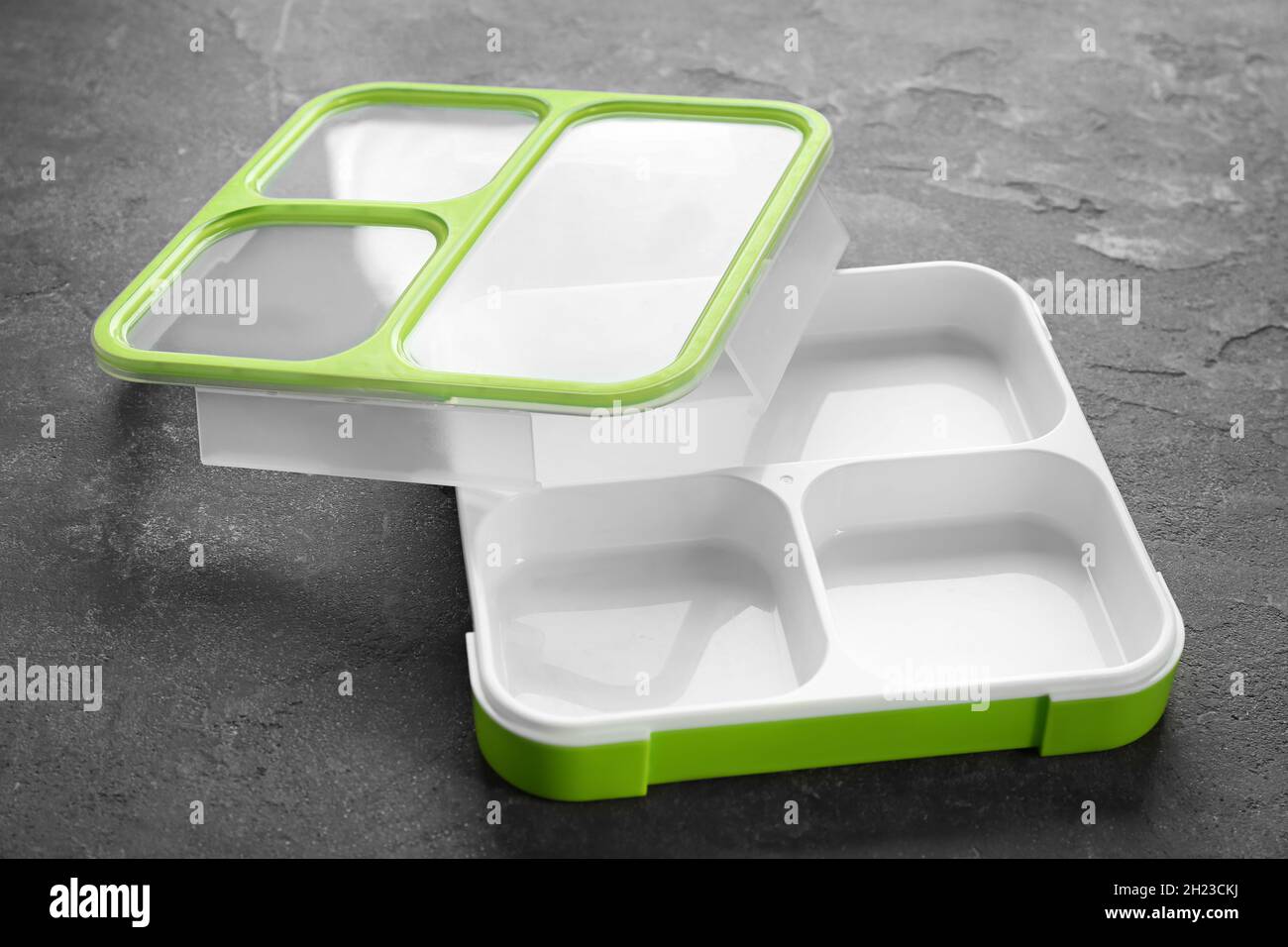 Empty lunch box on table Stock Photo - Alamy
