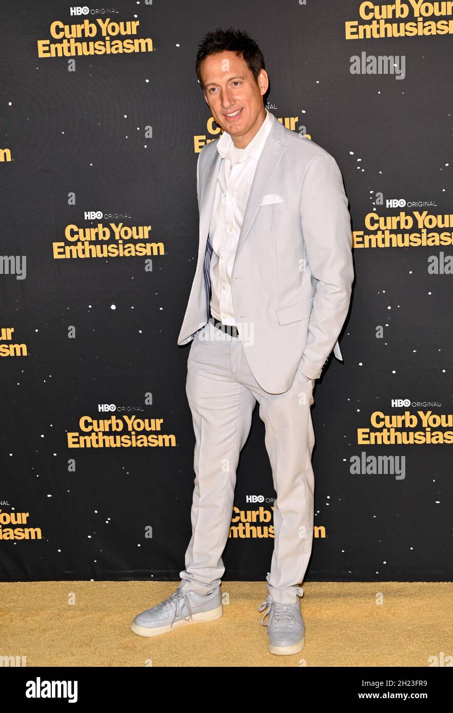 Gold elon hi-res stock photography and images - Alamy