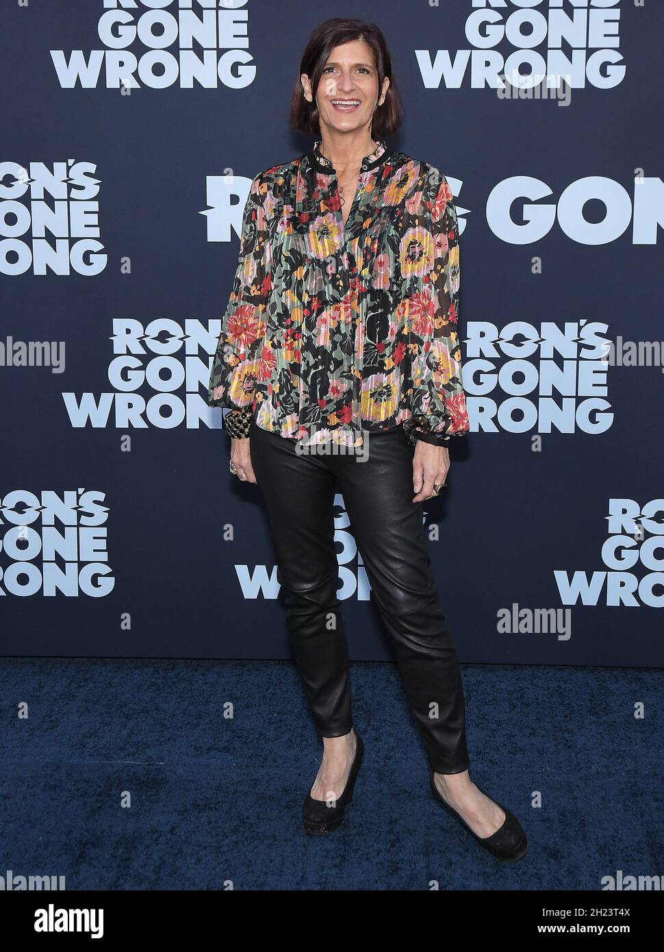 Los Angeles, USA. 19th Oct, 2021. Julie Lockhart arrives at Disney ...