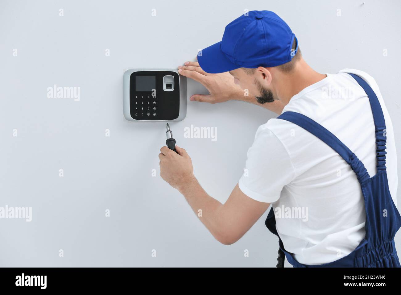 Install alarm control panel hi-res stock photography and images - Alamy