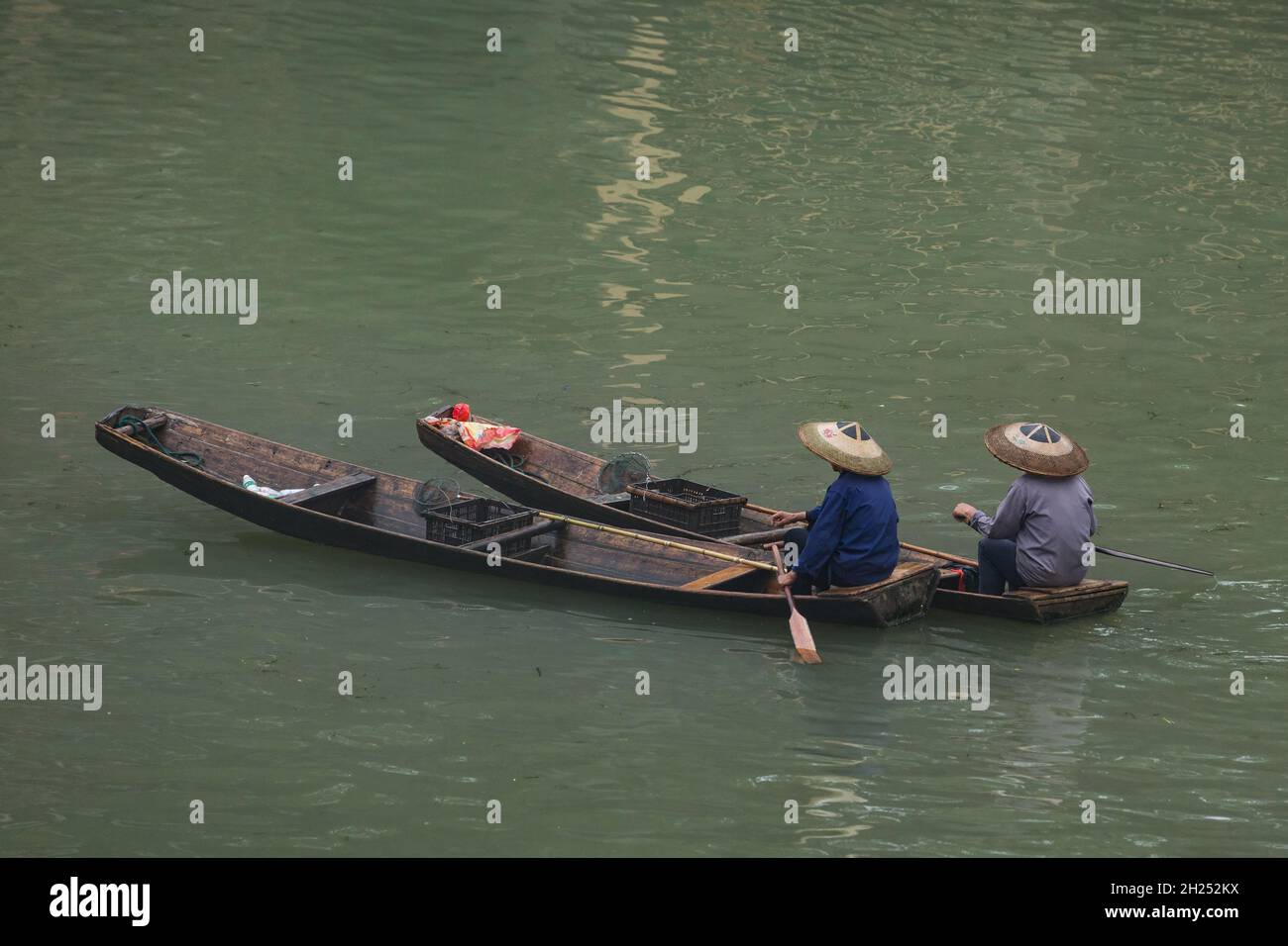 Two boatmen hi-res stock photography and images - Alamy