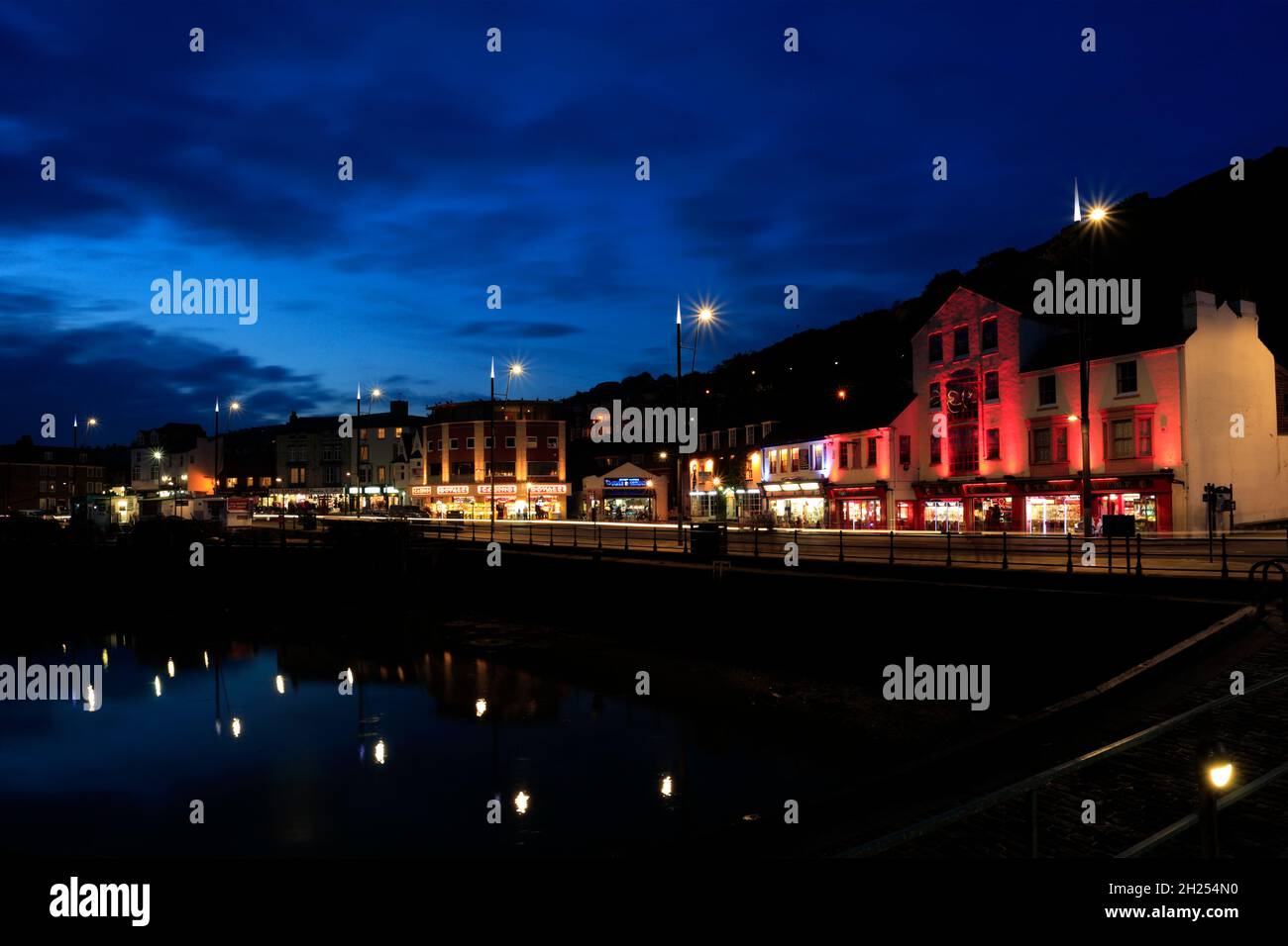 South shore scarborough at night hi-res stock photography and images ...