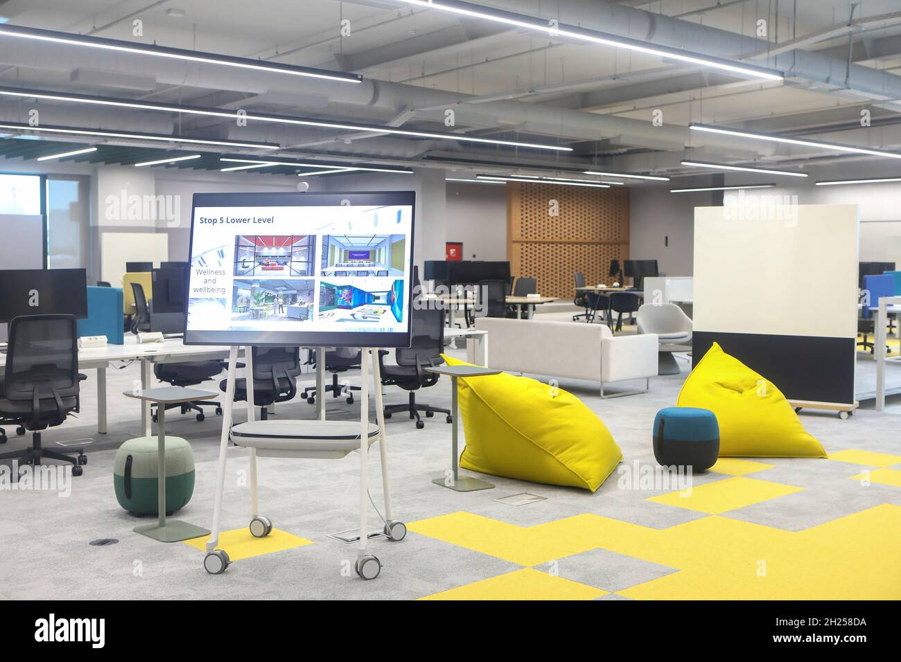 Digital center hi-res stock photography and images - Alamy