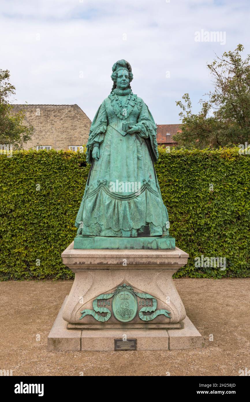 Monument for Danish Queen Caroline Amalie . Broneze sculpture at the ...