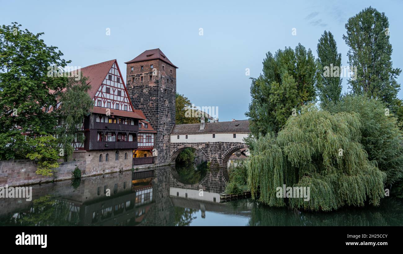 Half built bridge hi-res stock photography and images - Alamy