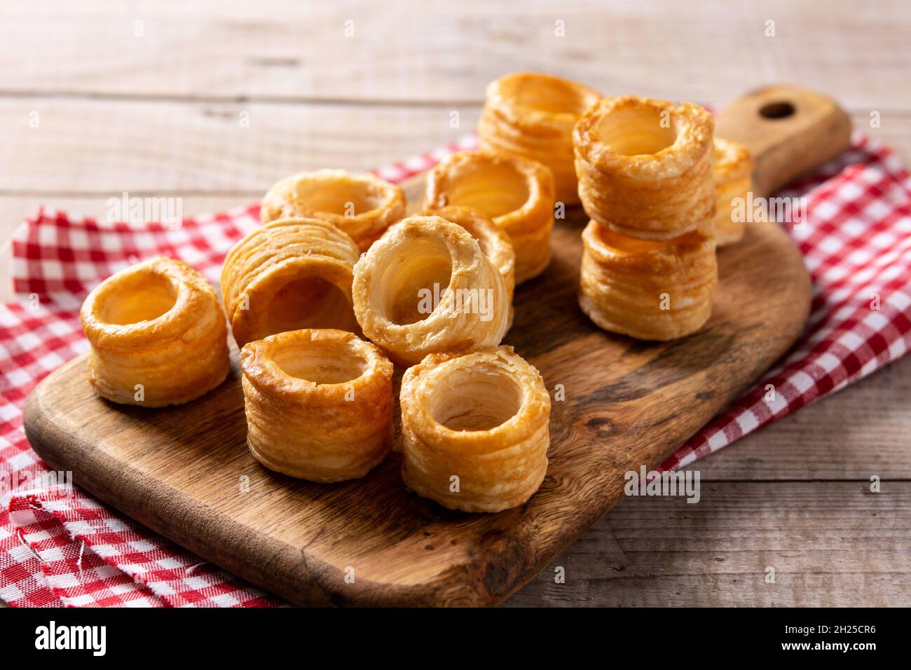 Traditional English Yorkshire pudding on wooden table Stock Photo - Alamy