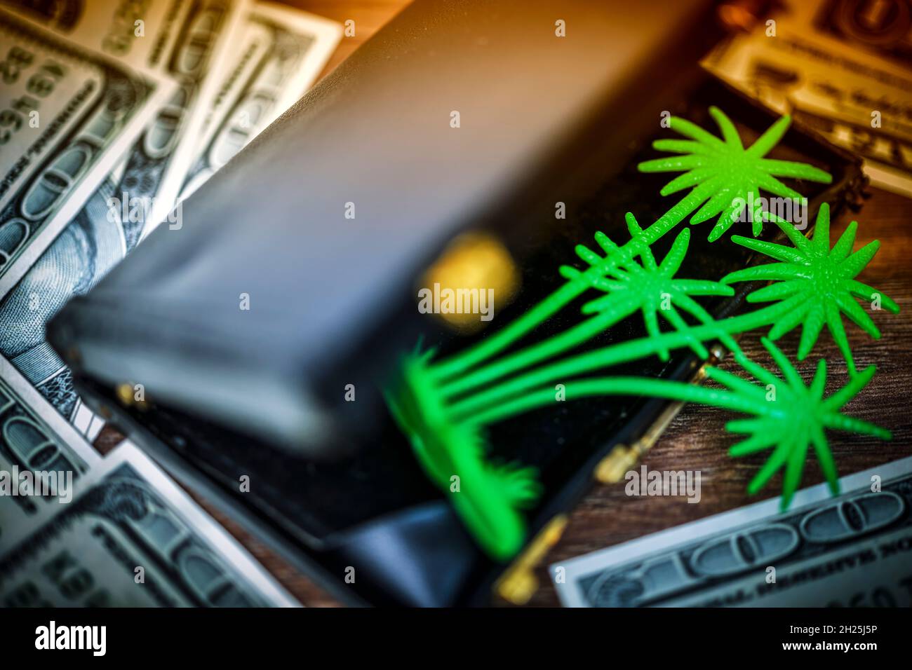 Offshore scandal hi-res stock photography and images - Alamy