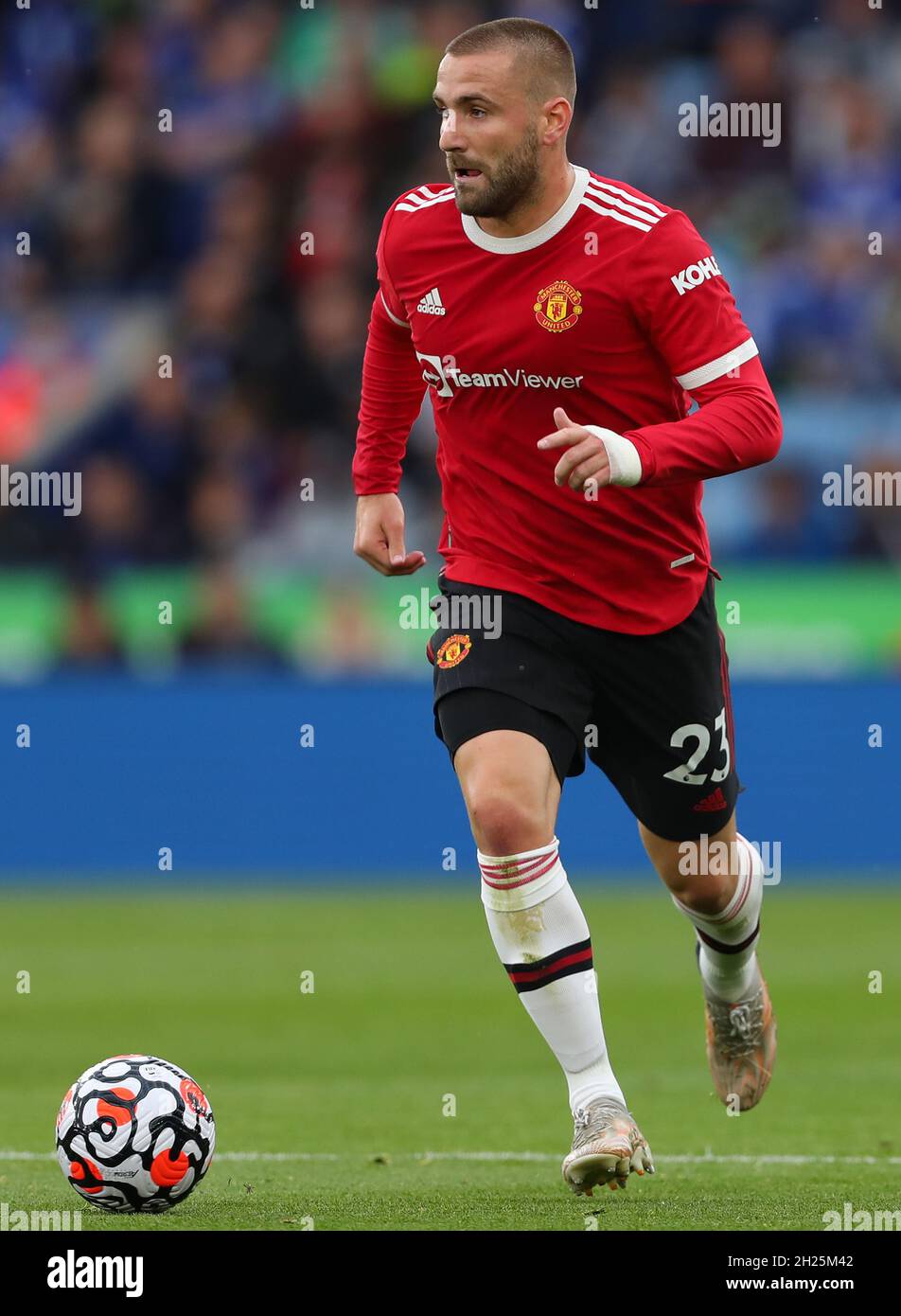 Luke shaw manchester united october 2021 hi-res stock photography and ...