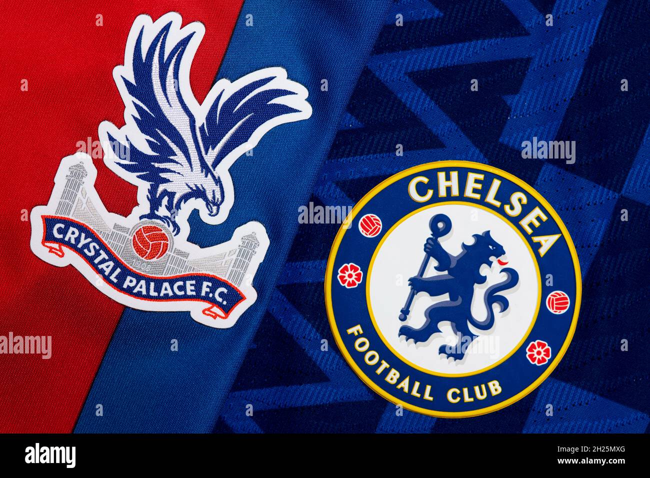 Chelsea palace crest hi-res stock photography and images - Alamy