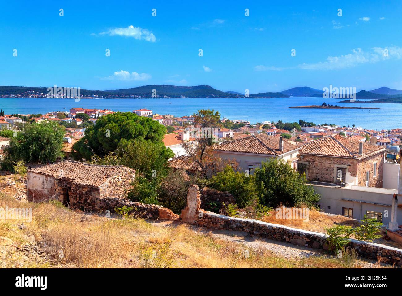Photo of the Cunda island in Ayvalik Stock Photo - Alamy