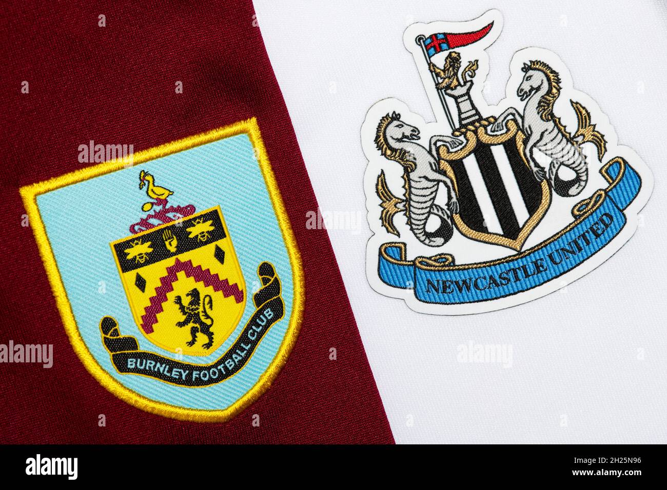 Newcastle united fc burnley fc hi-res stock photography and images - Alamy