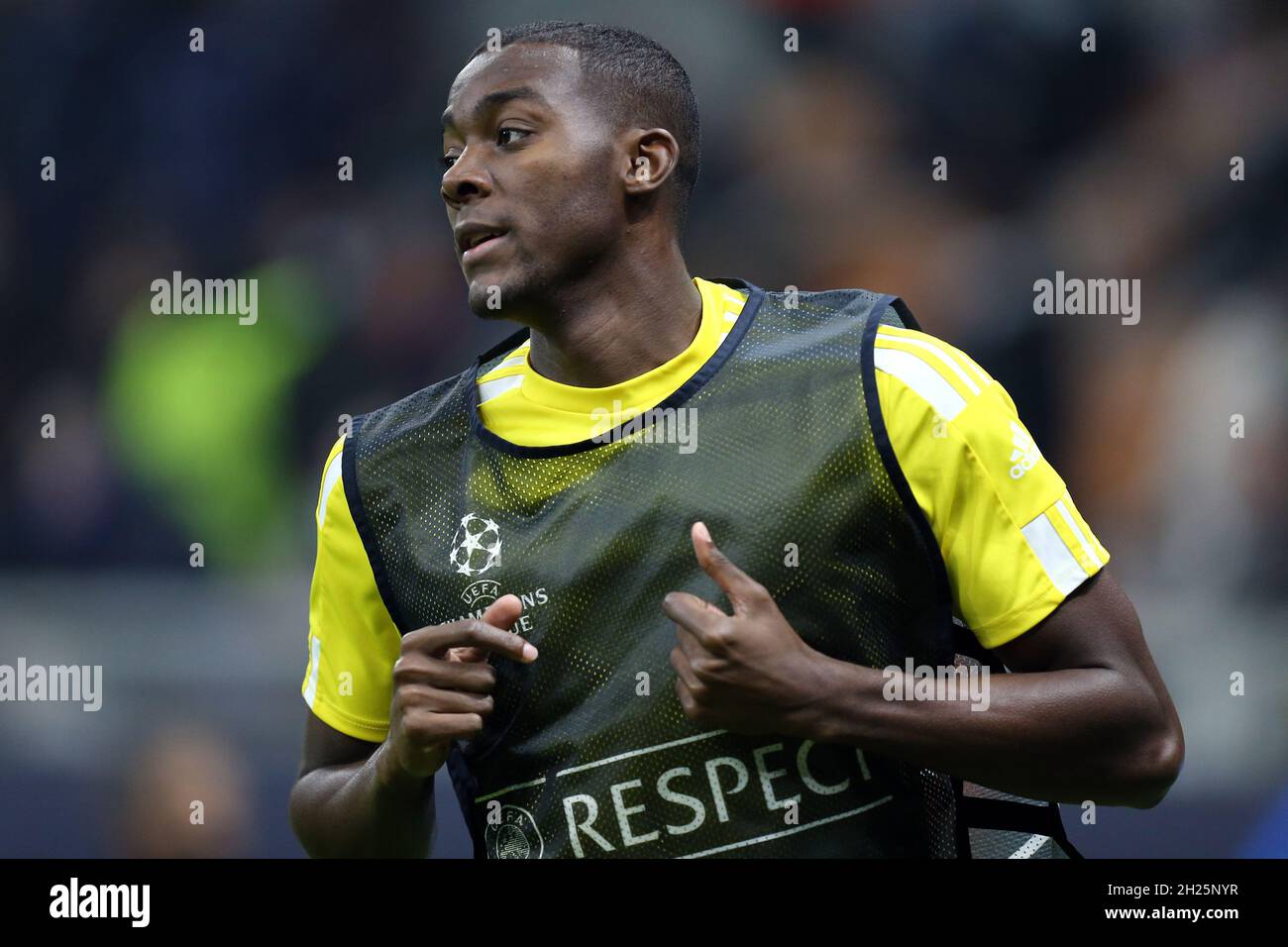 Danilo Arboleda of FC Sheriff during warm up before the Uefa Champions ...