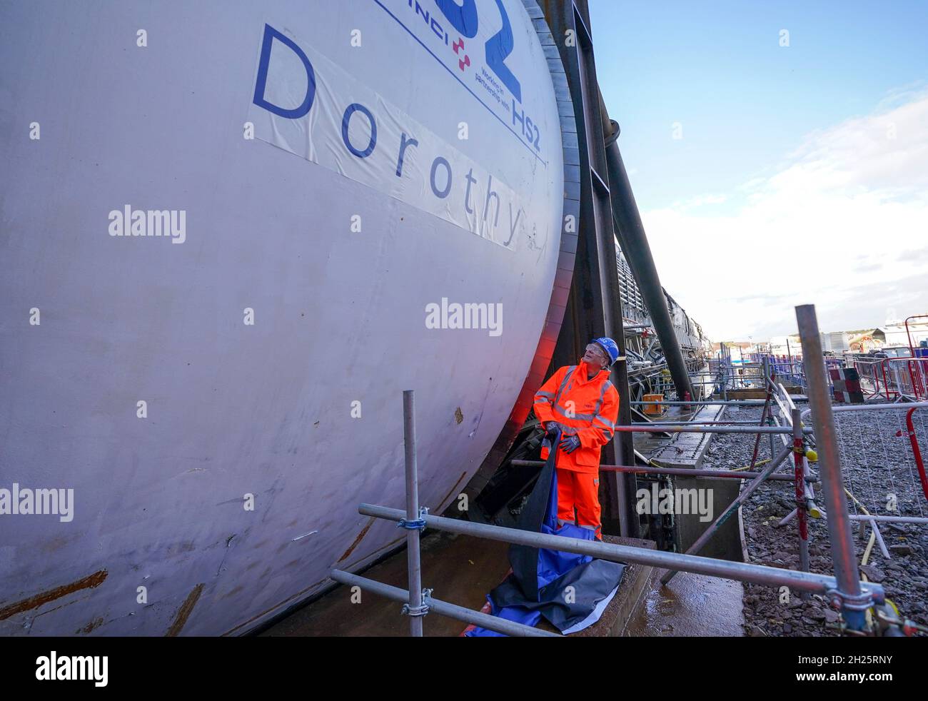 Pete Waterman at the unveiling of HS2's 2,000 tonne tunnel boring ...