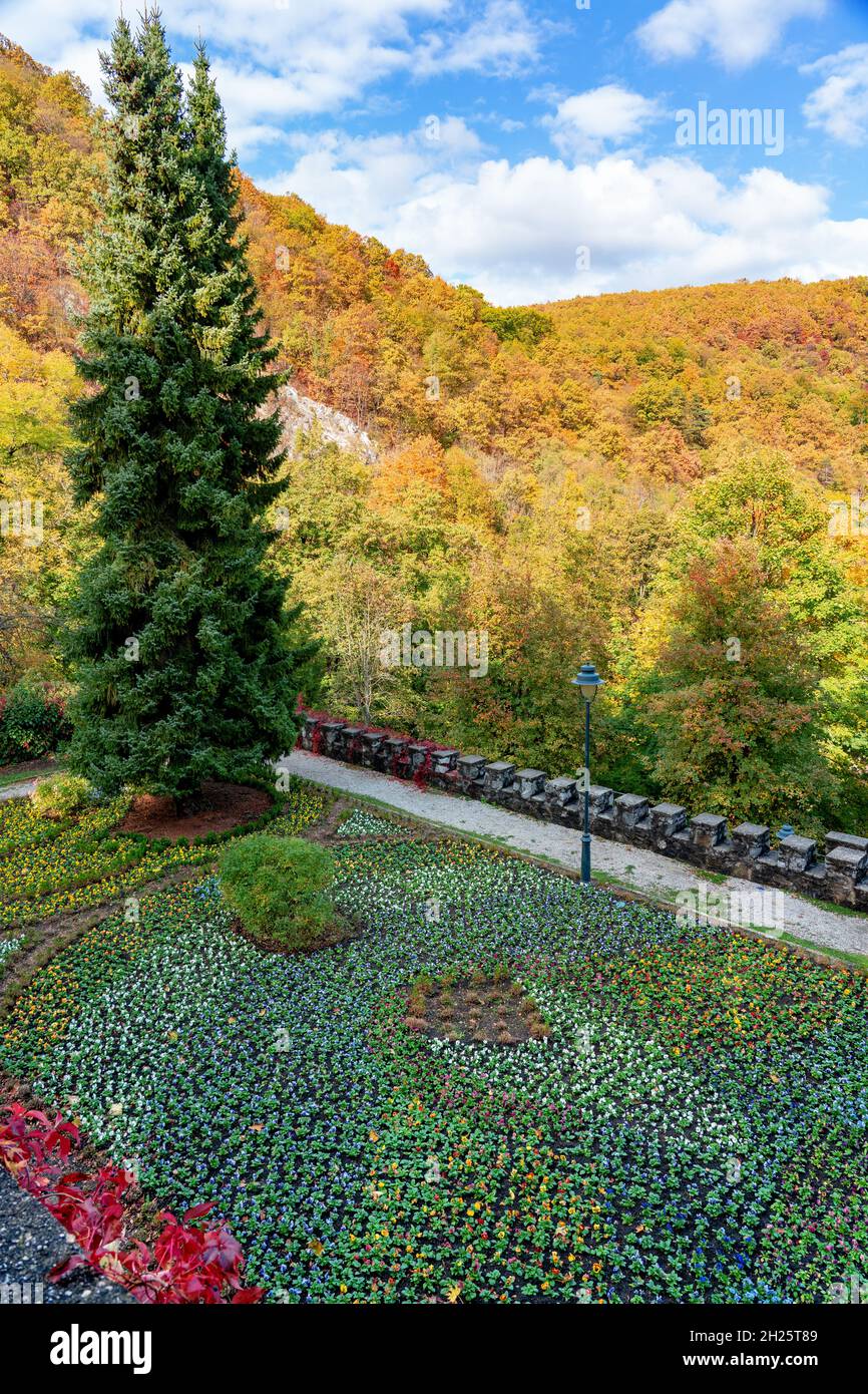 Hungary ornamental palace hi-res stock photography and images - Alamy