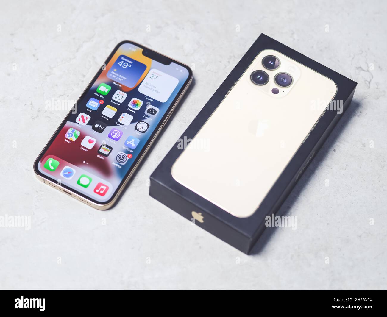 iPhone 13 Pro showcase Stock Photo - Alamy