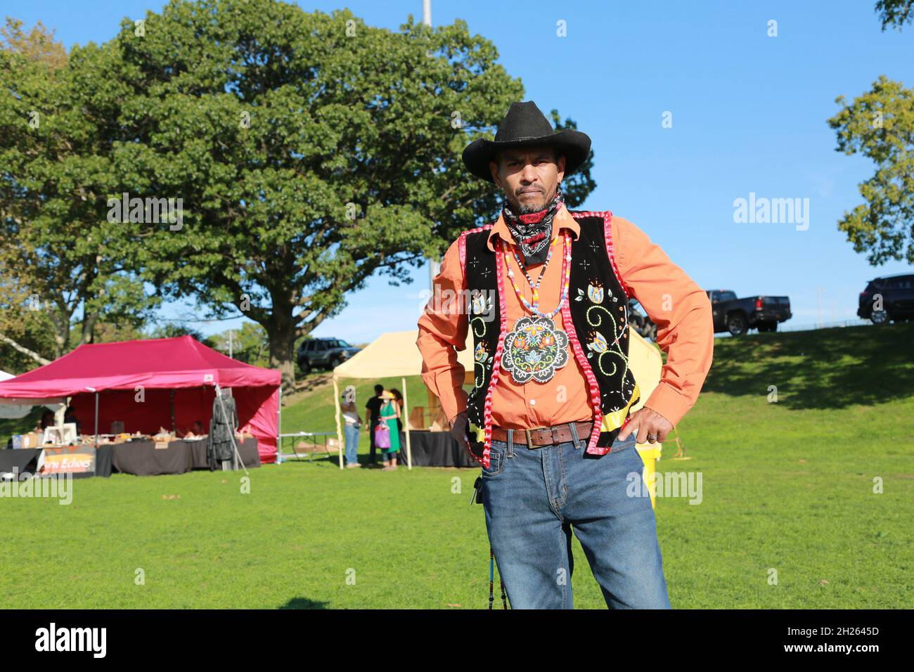 Interview native american hi-res stock photography and images - Alamy