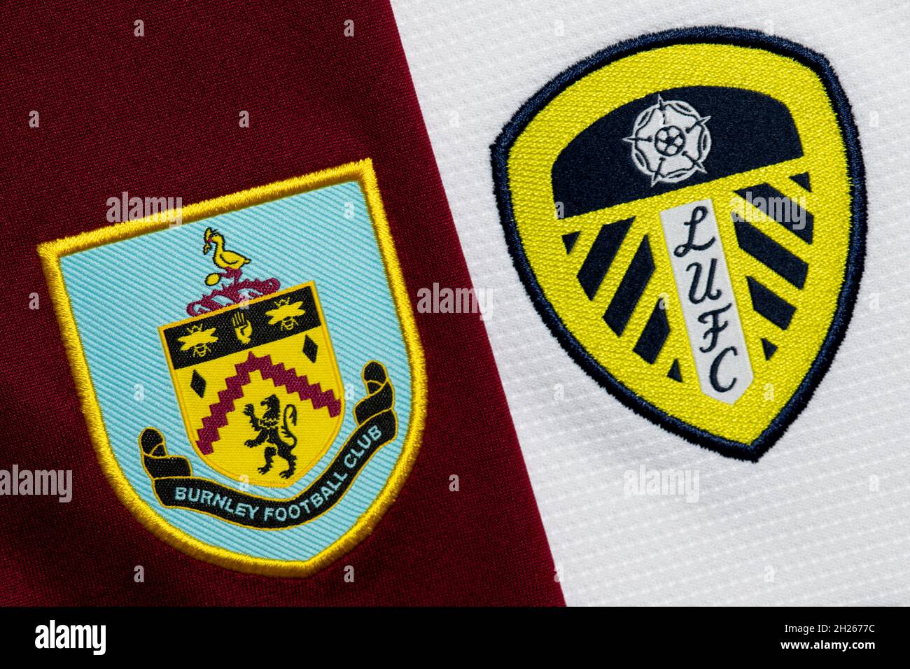 Leeds united football club crest hi-res stock photography and images ...