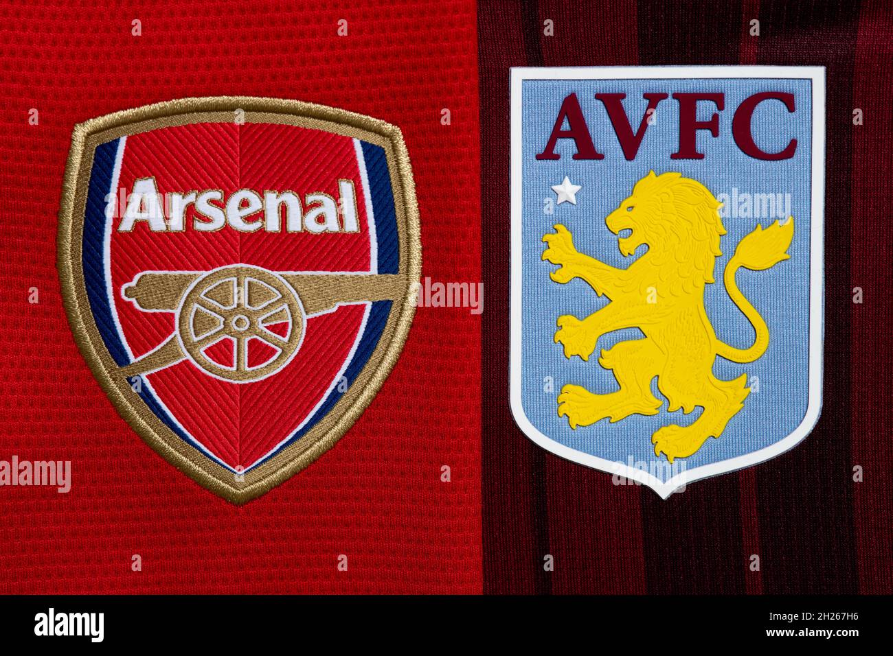 Arsenal fc badge hi-res stock photography and images - Alamy