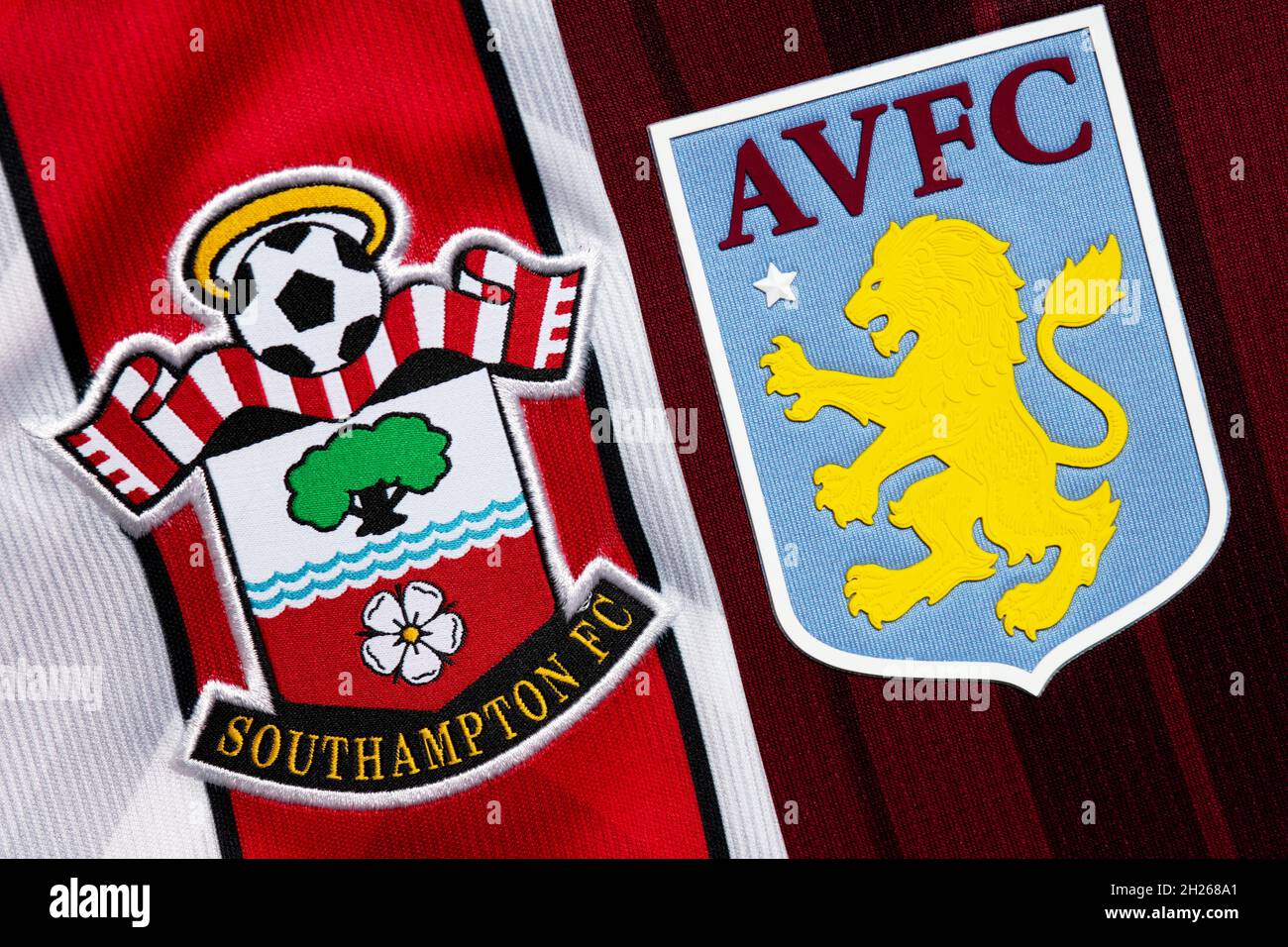 Southampton fc badge hi-res stock photography and images - Alamy
