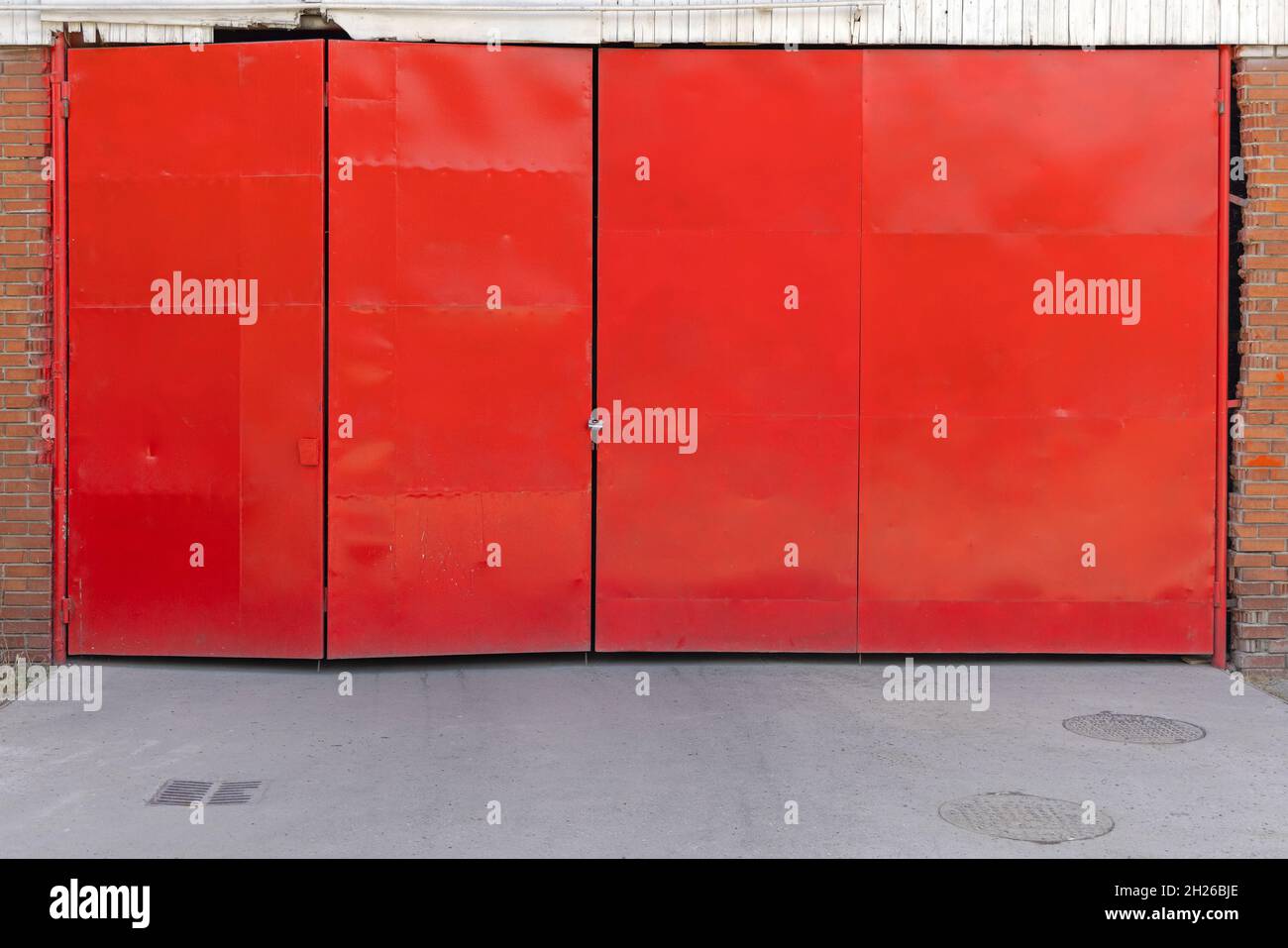 Closed Red Doors at Storage Building Exterior Stock Photo - Alamy