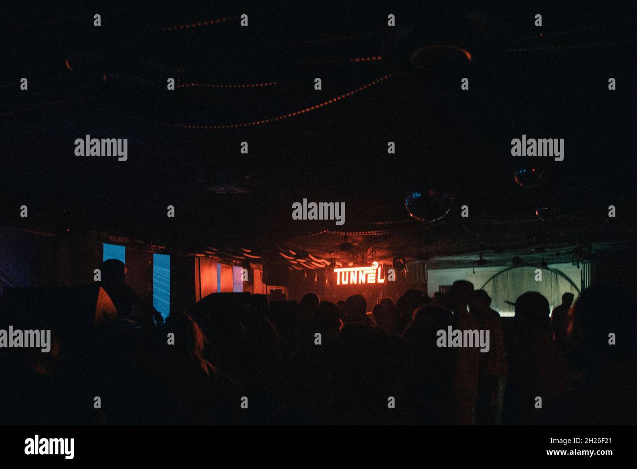 Some photos reflect the nightlife in Damascus - Syria after war 2021 ...