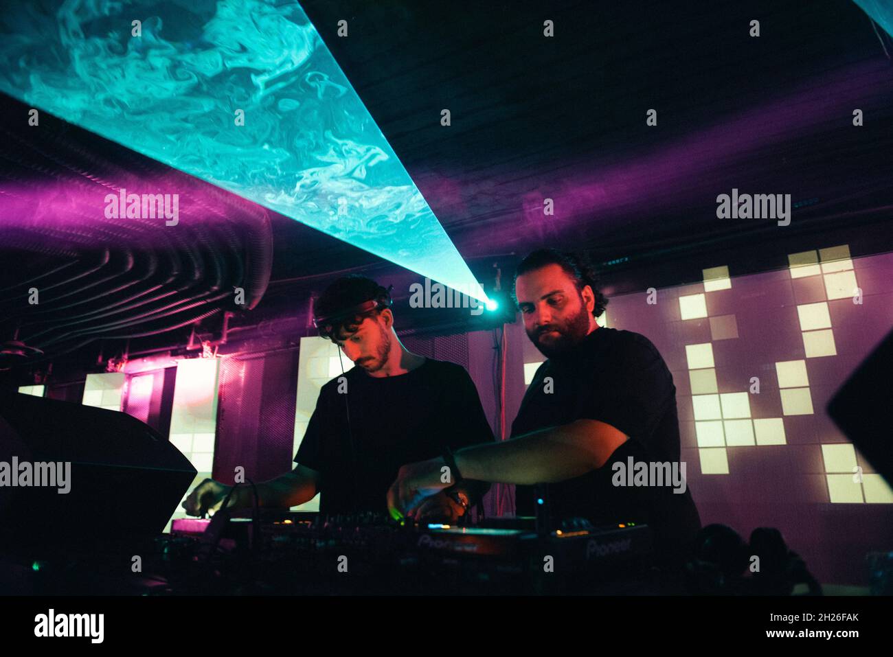 Some photos reflect the nightlife in Damascus - Syria after war 2021 ...