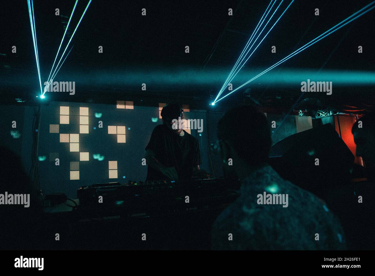 Some photos reflect the nightlife in Damascus - Syria after war 2021 ...