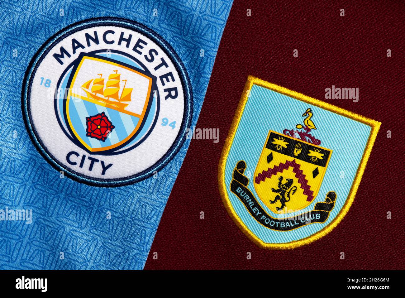 Burnley vs manchester city hi-res stock photography and images - Alamy