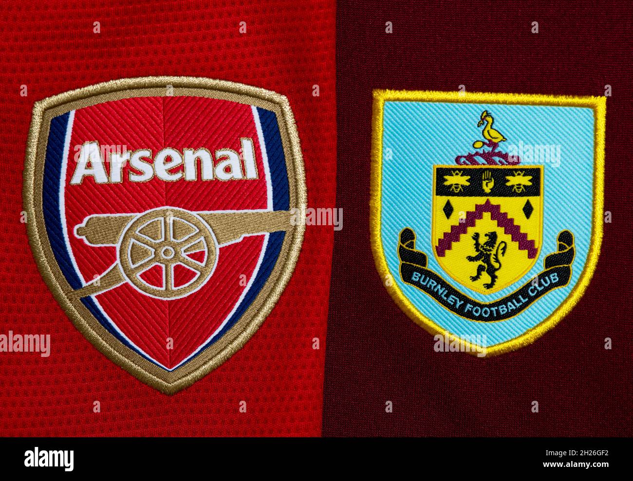 Arsenal fc badge hi-res stock photography and images - Alamy