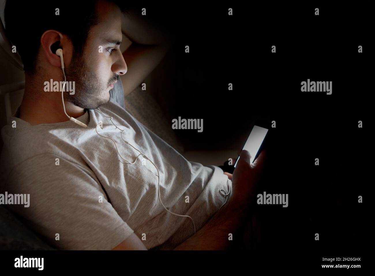 Smartphone addiction adult hi-res stock photography and images - Alamy