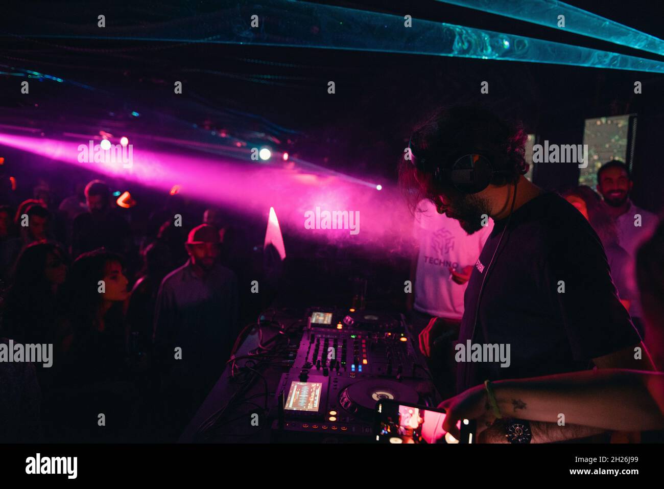 Some photos reflect the nightlife in Damascus - Syria after war 2021 ...