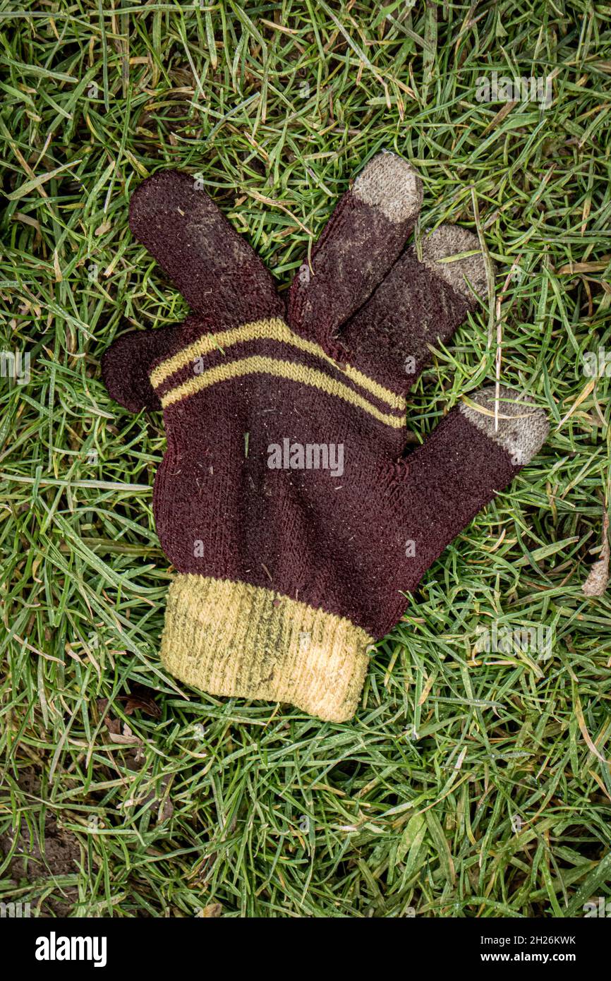 Forgotten items hi-res stock photography and images - Alamy