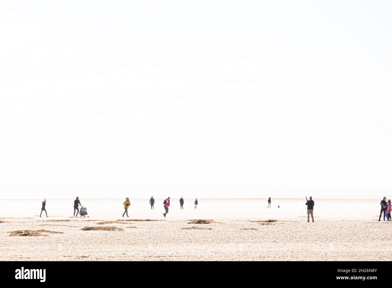 L s lowry football hi-res stock photography and images - Alamy