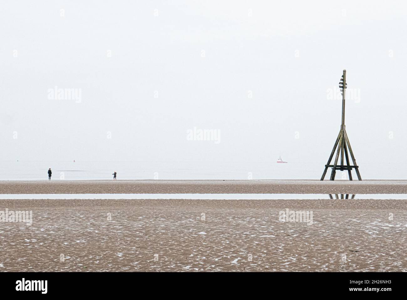 L s lowry football hi-res stock photography and images - Alamy