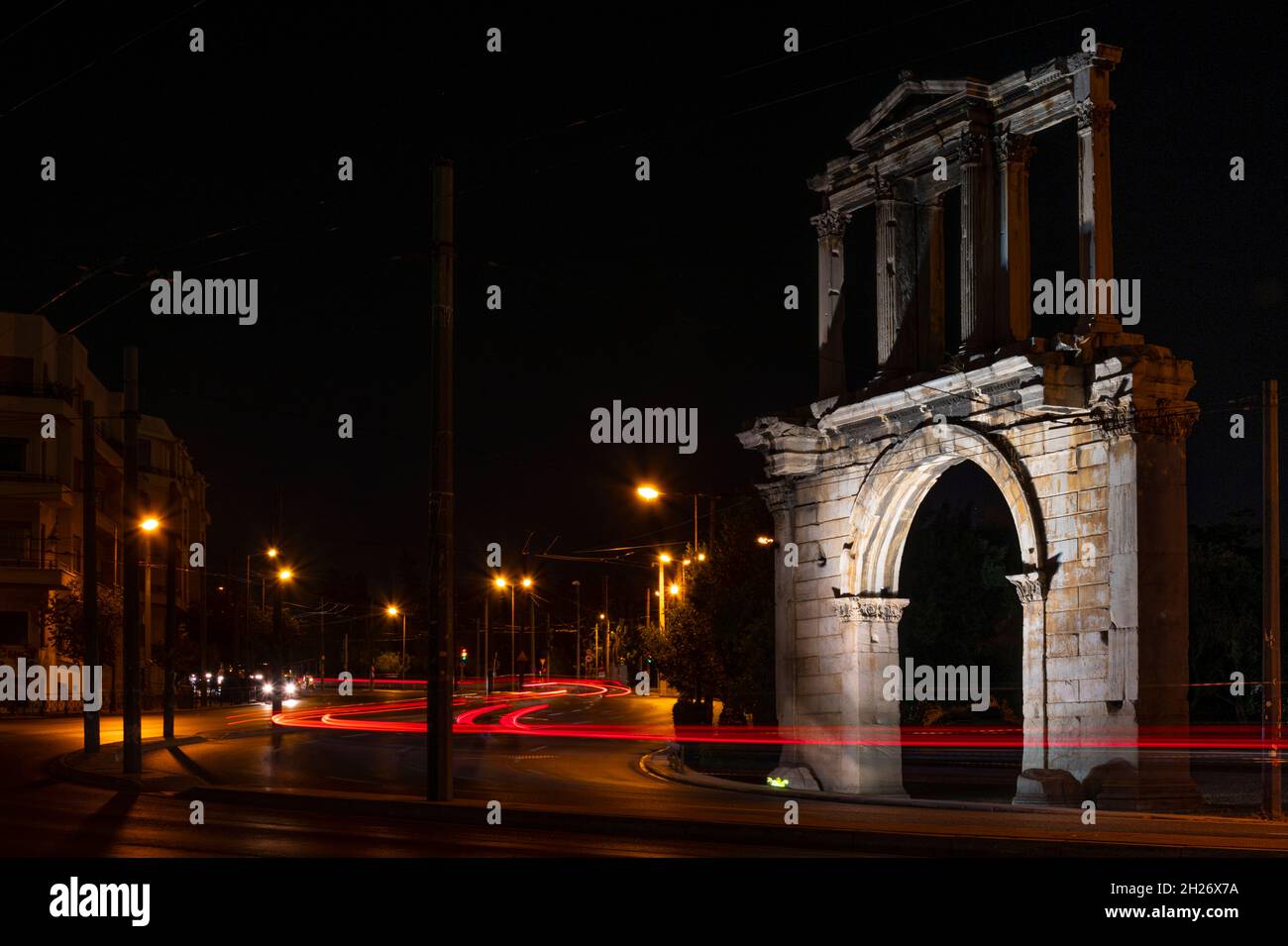 Hadrian Arch in central Athens at night Stock Photo - Alamy