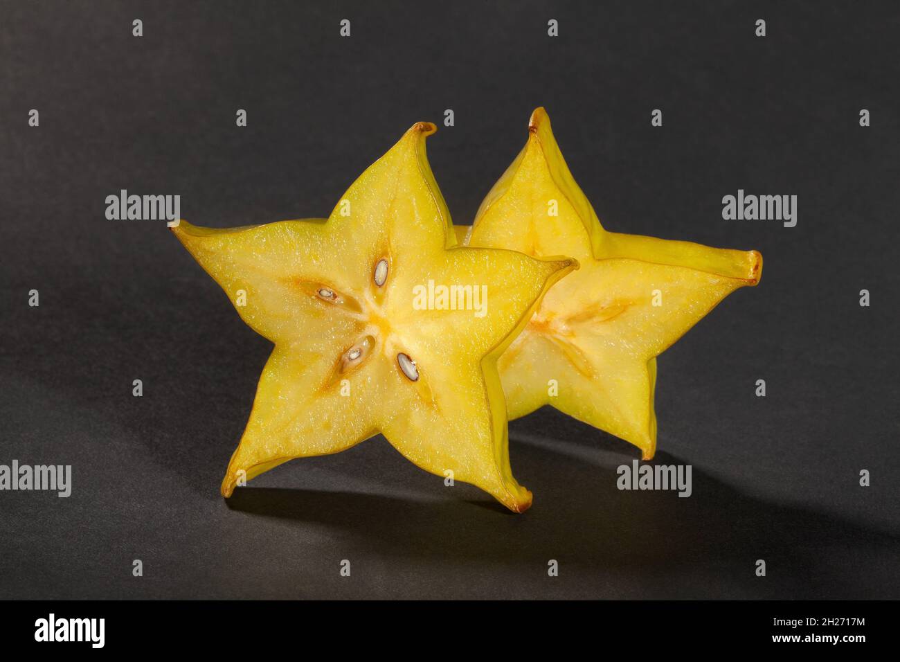 Starfruit hi-res stock photography and images - Alamy