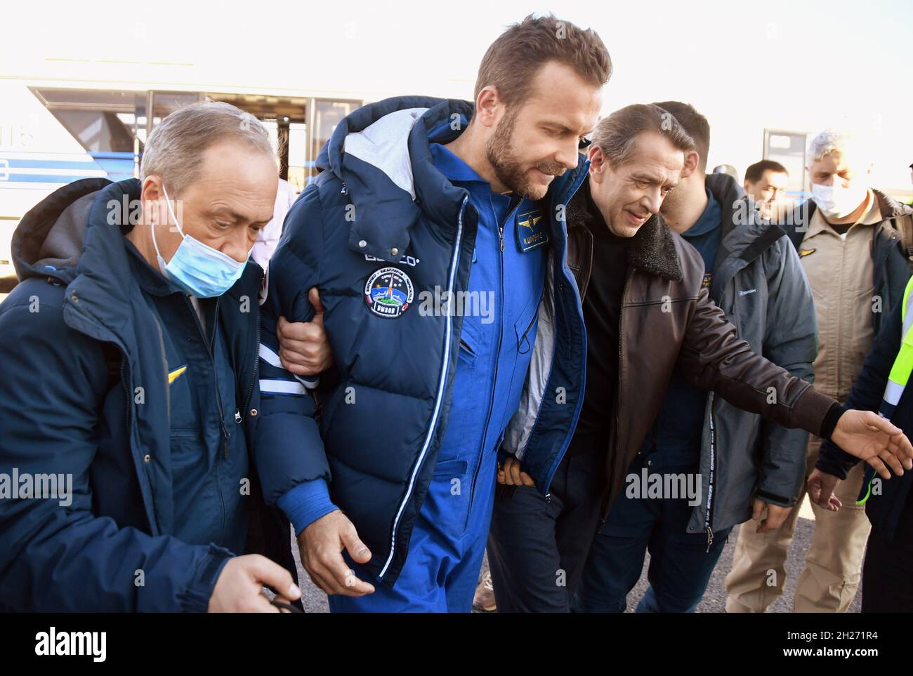 Landing of the Soyuz MS-18 descent vehicle with the film crew of the film "The Challenge ...
