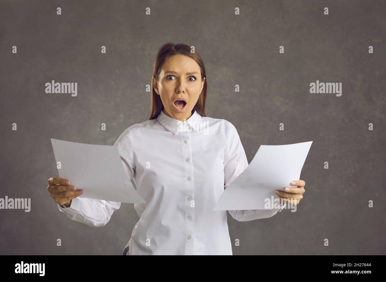 Shock woman bill hi-res stock photography and images - Alamy